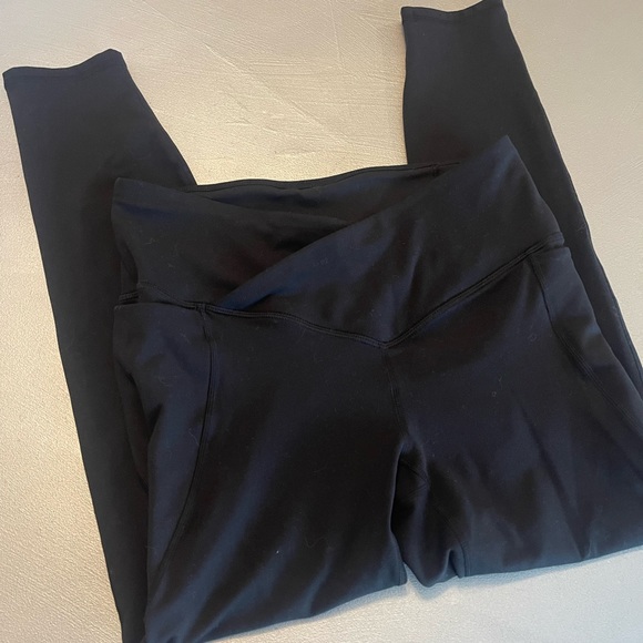Fabletics | Pants & Jumpsuits | Purelux Made By Fabletics Active Capri ...